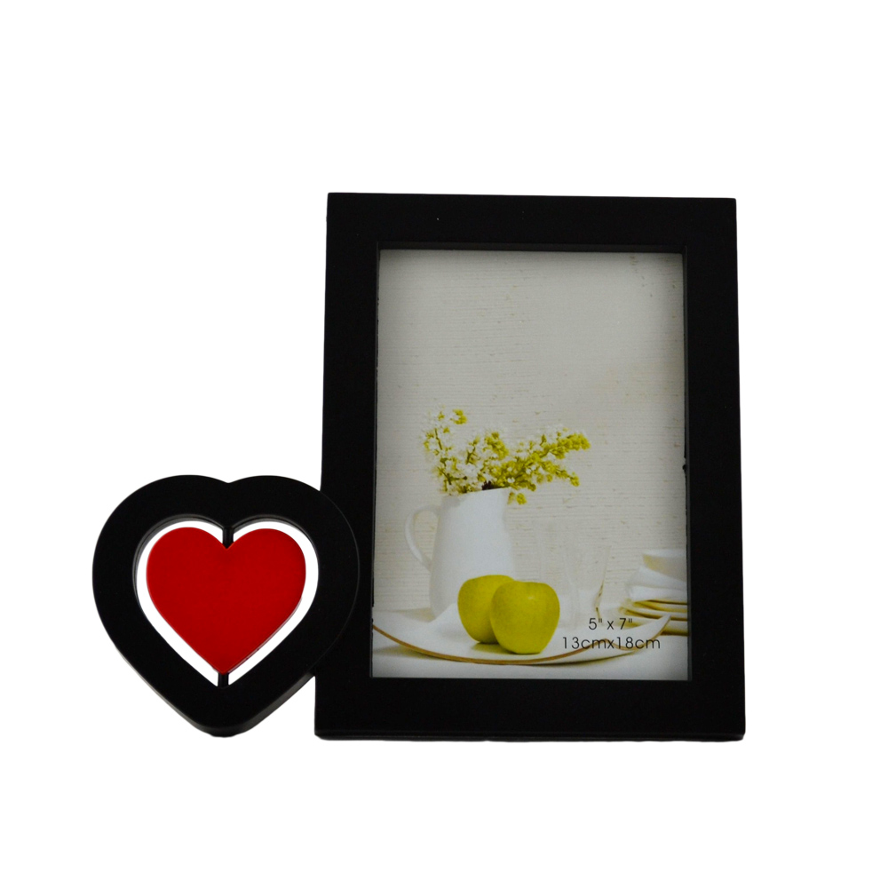 Rama foto din plastic - Dim. poza 13x18 cm - Decorata cu inimioara ...